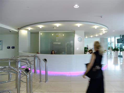 Fluctuating Led Office Lights Offer Workers Caffeine Like Energy Boost