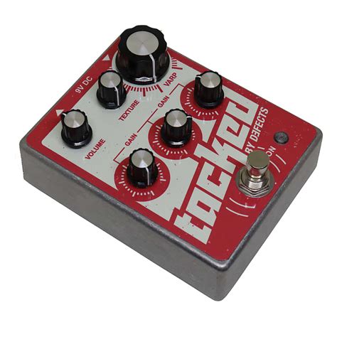 Defects Tacked Variable Octave Fuzz Reverb