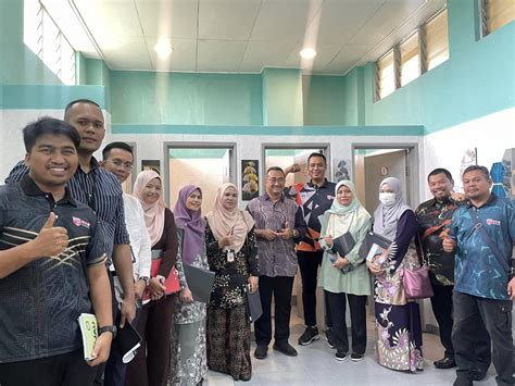 Pertandingan Ini Bertujuan Bagi Memupuk Semangat Kerjasama Antara Staf Di Samping Memberikan