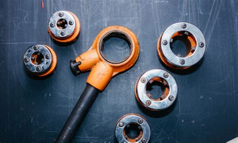 Ultimate Step Pipe Threading Guide For Plumbing Or Gas Work