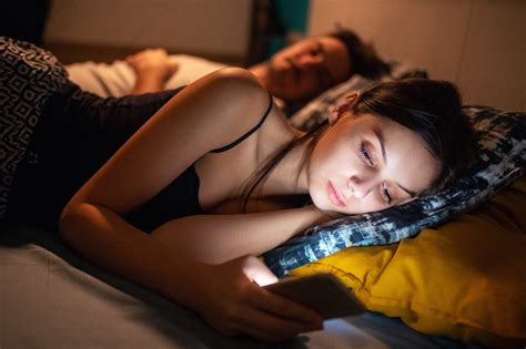 Is An Open Phone Policy Good For Your Relationship It Ended Mine The Independent