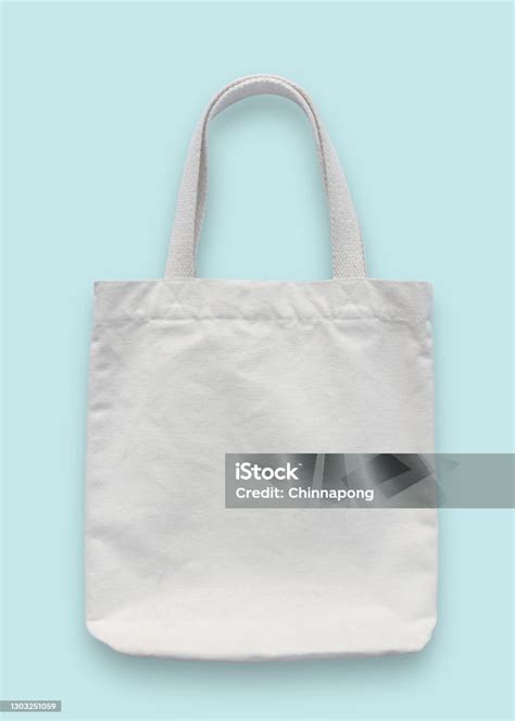 토트 백 모형 화이트 블랭크 코튼 패브릭 캔버스 천 에코 숄더 쇼핑 자루 모의 템플릿분리된 파스텔 블루 배경 0명에 대한 스톡 사진 및 기타 이미지 Istock
