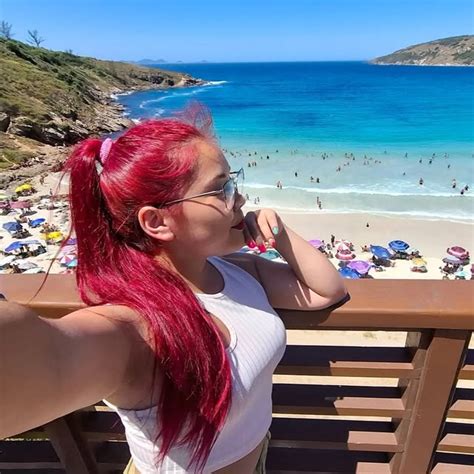 𝕬𝖑𝖊𝖝𝖆𝖓𝖉𝖗𝖆 🦋 Ojitos Claros • Threads Say More