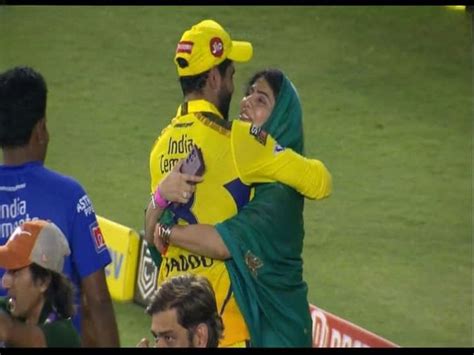 Ravindra Jadeja Hugs Wife Rivaba After Last-Over Heroics To Help CSK Win IPL 2023, Picture Goes ...