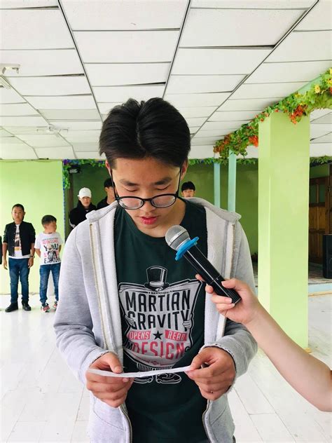 Орос англи хэлний сургалттай Galaxy хүүхдийн зуслан