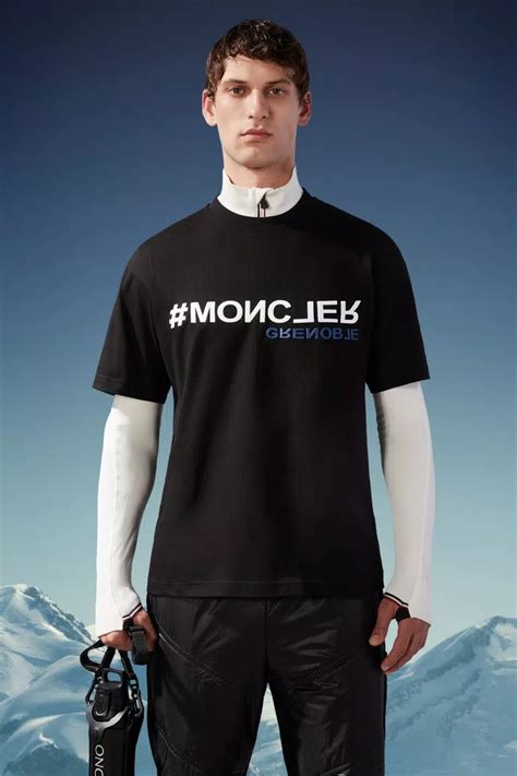 Moncler Sweden Web Store — Down jackets, vests, and clothing