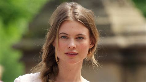 Pictures Of Behati Prinsloo Wallpics Net Wallpapers Photos Pictures Backgrounds