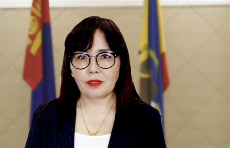 Н Одончимэгийг 55 сая төгрөгийн хахууль авч байхад нь үйлдэл дээр нь баривчилж гэрээс нь 400