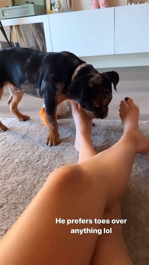 Indiana Massaras Feet