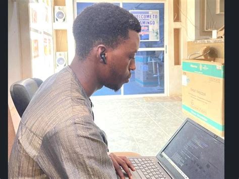 Newmonth Techgrowth Frontenddevelopment Keepbuilding Noexcuses Johnson Adedokun