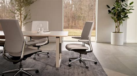 Smart Conference Chair By Humanscale Dezeen Showroom