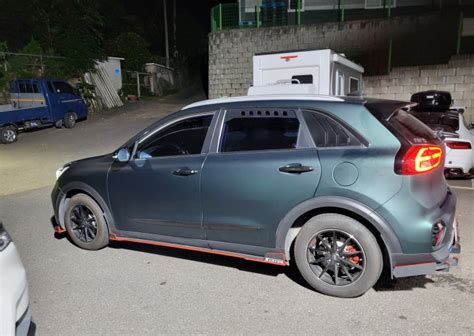 니로하이브리드바디킷튜닝 뒷유리플레이트 커스텀 제작 했어요~ 네이버 블로그