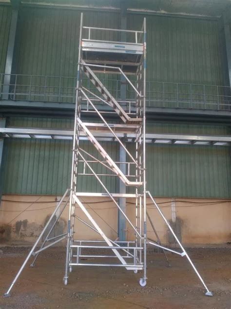 Self Supported Step Trestle Ladder At ₹ 500piece Shilphata Thane