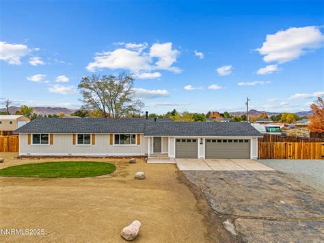 85 E Sky Ranch Sparks Nv 89441 Mls 250057445 Coldwell Banker