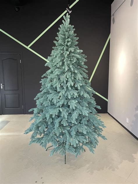 МЕГАГУСТА Штучна лита ялинка Преміум класу Смерека Роял Тріумф 1 299 грн Інші товари для