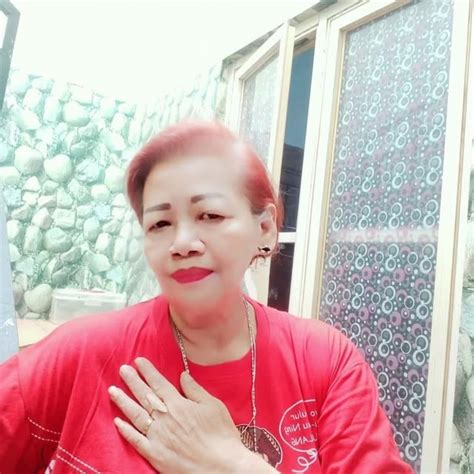 Elizabeth T N Elisabethtn • Threads Say More