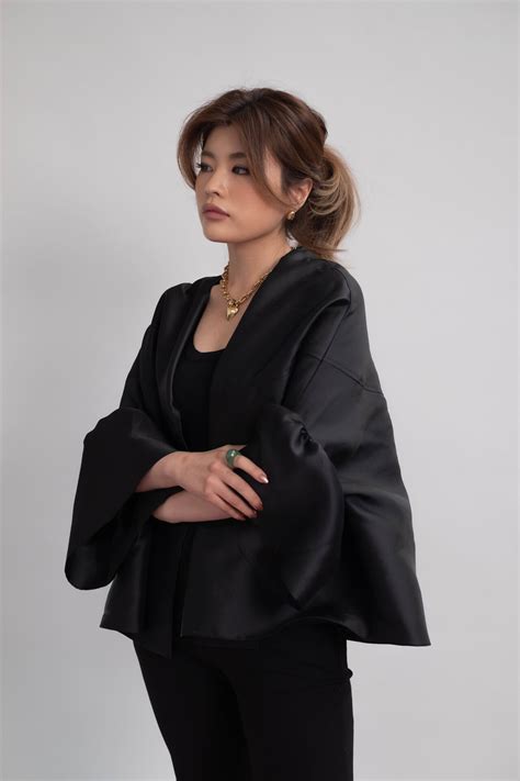 K11 그룹과 동양의 디자이너 6인 쿠튀르의 미래를 열어가다 K11 그룹과 동양의 디자이너 6인 쿠튀르의 미래를 열어가다