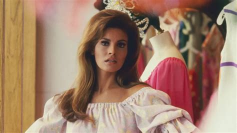 Fantastic Voyage Actress Raquel Welch Dead At 82