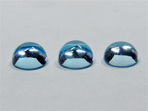 Топаз, круг 7 мм., кабошон, вес 1,85 ct. | 410.00 rur | 2001
