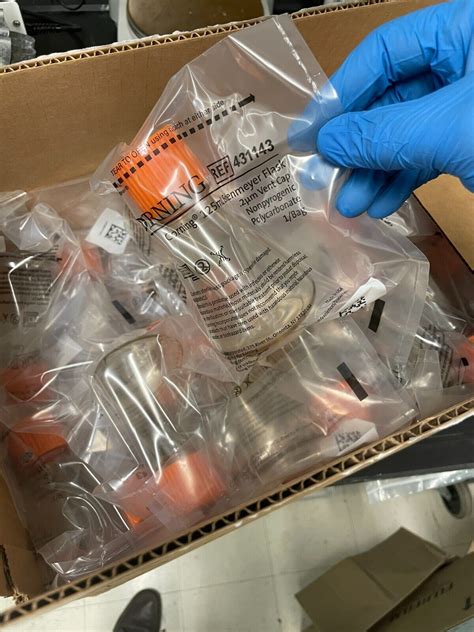 Corning Erlenmeyer Flask With Vent Cap 125 Ml Sterile Lot Of 50 Flasks 431143 Ebay