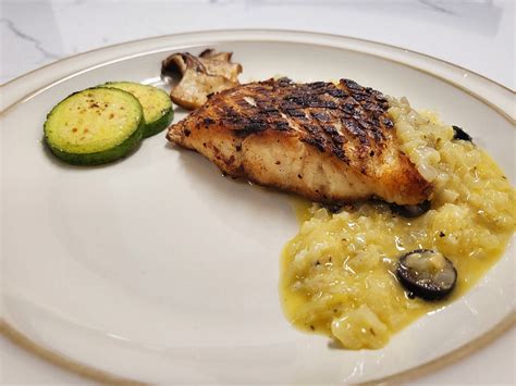 집에서 즐기는 홈스토랑 농어 스테이크 레시피 겉바속촉 생선 스테이크 만드는법