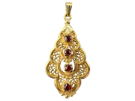 14k Gold With 4 Garnets Pendant 37g