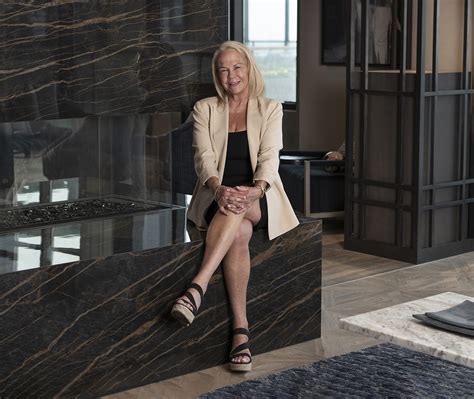 Kate Samuelson Broker Associate Luxury Apartments And Rentals In Chicago Luxury Living