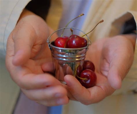 “ზურიკო გიგზავნი ერთ ვედრო ბალს” წელს დაიგვიანა ძალიან ველოდებოდი აღარ მოვიდა რას იხსენებს