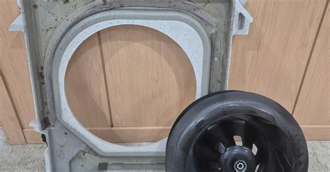 상담 친절하게 해주셨고 약속한 날짜에 꼼꼼하게 세척해주셔서 에어컨이 새것이 된것처럼 깨끗해졌어요 다음번 시스템 에어컨도 고수님께 맏기겠습니다 숨고 숨은고수