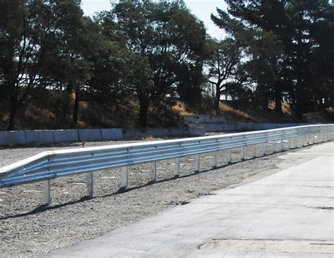 Sentry Thrie Beam Guardrail Safe Direction