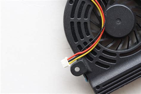 Ventilateur Pour Pc Portable Fujitsu Siemns U2030 Tekzone