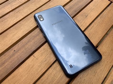 Samsung Galaxy A10 Smartphone Review: Power in plastic - NotebookCheck ...