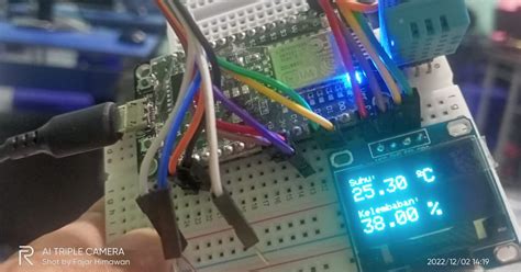 Simulator Esp32 Nodemcu Oled Dht22 Jurnalku By Fajar Himawan
