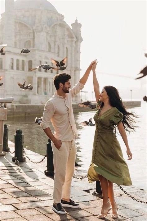 Pin By Мелкая Пакость On Чуства Couple Picture Poses Couple