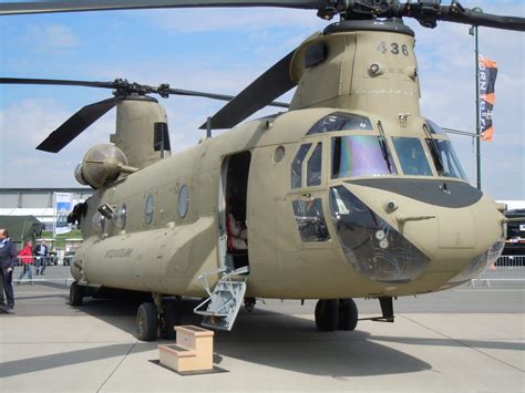 Ch 47 Chinook Hélicoptère Chinook Byofb