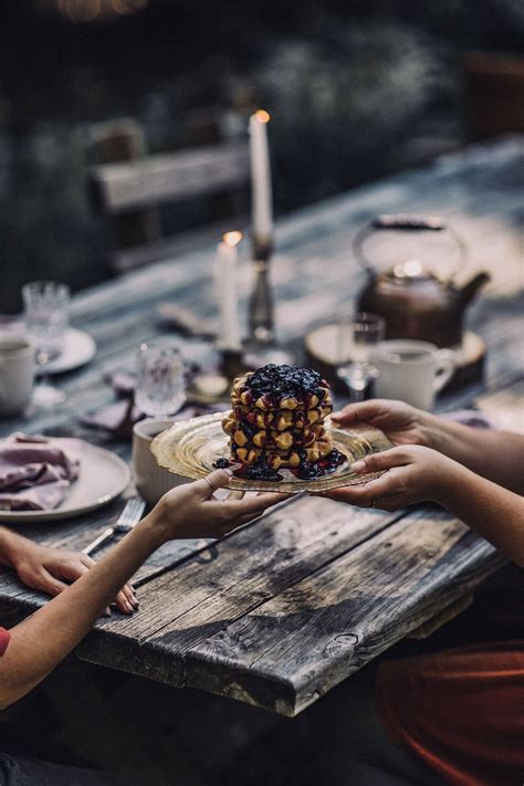 Moon Cycle Bakery Cookbook — Poppi Photography