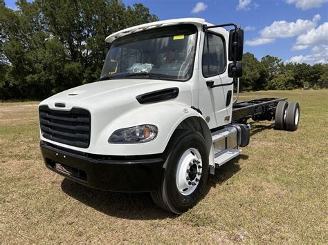 2026 Freightliner M2 106 Plus