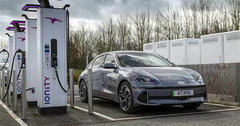 배터리 밀도·재활용 따라 전기차 보조금 차등···중국산 테슬라 어쩌나