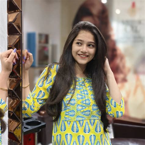 Binsa Mariam Binosh 🦋 Binzabinosh • Instagram Photos And Videos