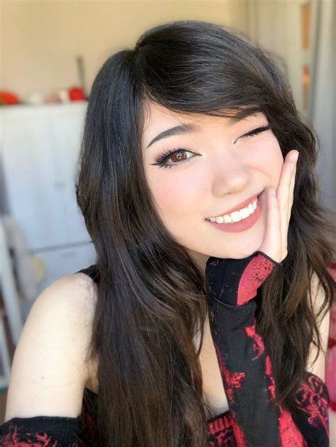 Egg Emiru X Makeup Looks Hair Styles Beautiful Women Videos