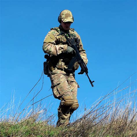 Akedolrsho1eao0rgrsnufjl5k4irvluo3renrrxyiqms900 C K C0x00ffffff No Rj