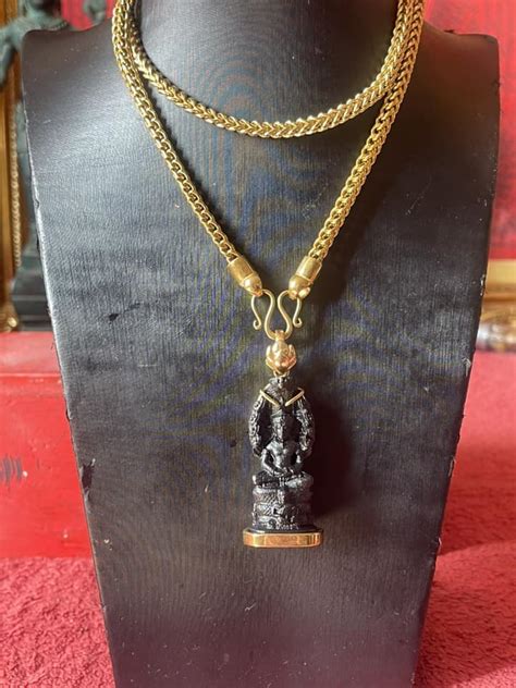 រឹទ្ធី មហាលាភ រឹទ្ធី មហាលាភ Added A New Photo