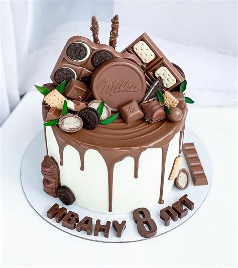 Торт со сладостями 57 фото