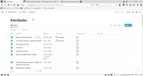 When I Click The Button Open In Side Peek In A Database It Opens Full Screen There Isnt Any
