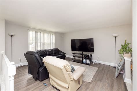 Kris Woods Kris Woods Added A New Photo