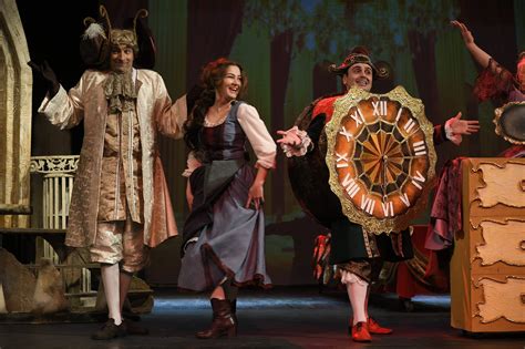 ურჩხული და ლამაზმანი