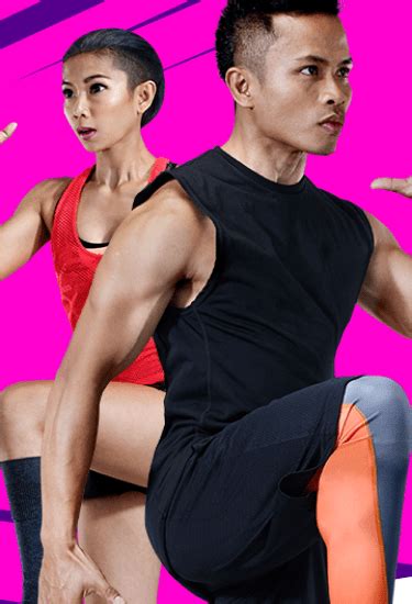 Intermediate Step Group Exercise Celebrity Fitness