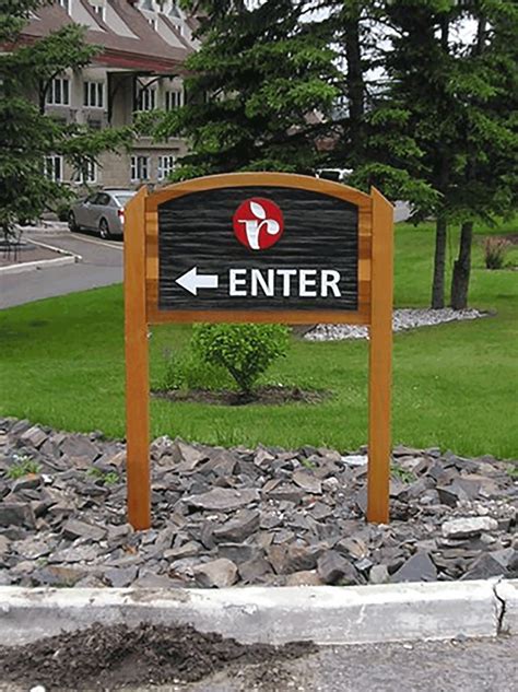 Ramada — Knight Signs