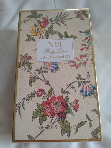 Laura Ashley ローラアシュレイ ナンバーワン ボディーローション 250ml ローラアシュレイ ｜売買されたオークション情報