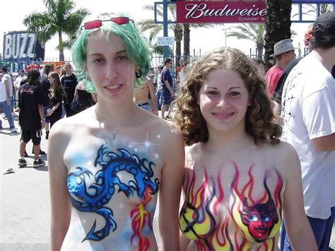 Alternative Hippy Chicks Outside Porn Pictures XXX Photos Sex Images 510756 PICTOA